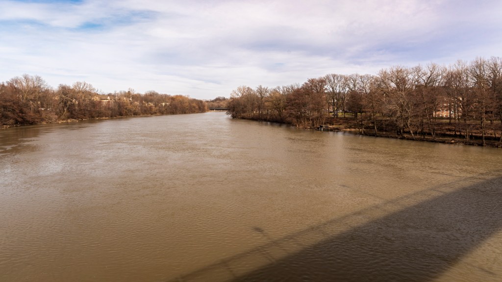 Hiking along the Genesee: Plex Neighborhood & University of Rochester ...